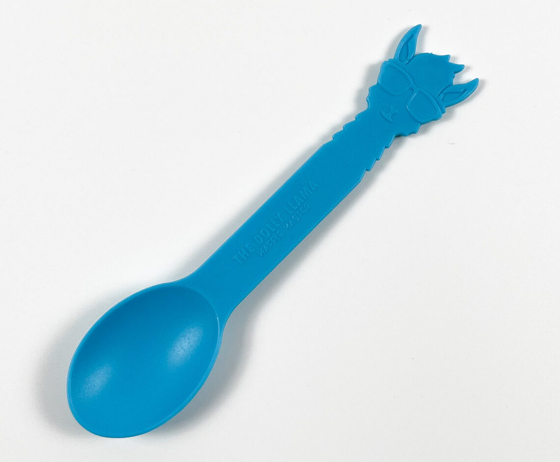 The Dolly Llama Waffle Master (Review) | ViewFromALove